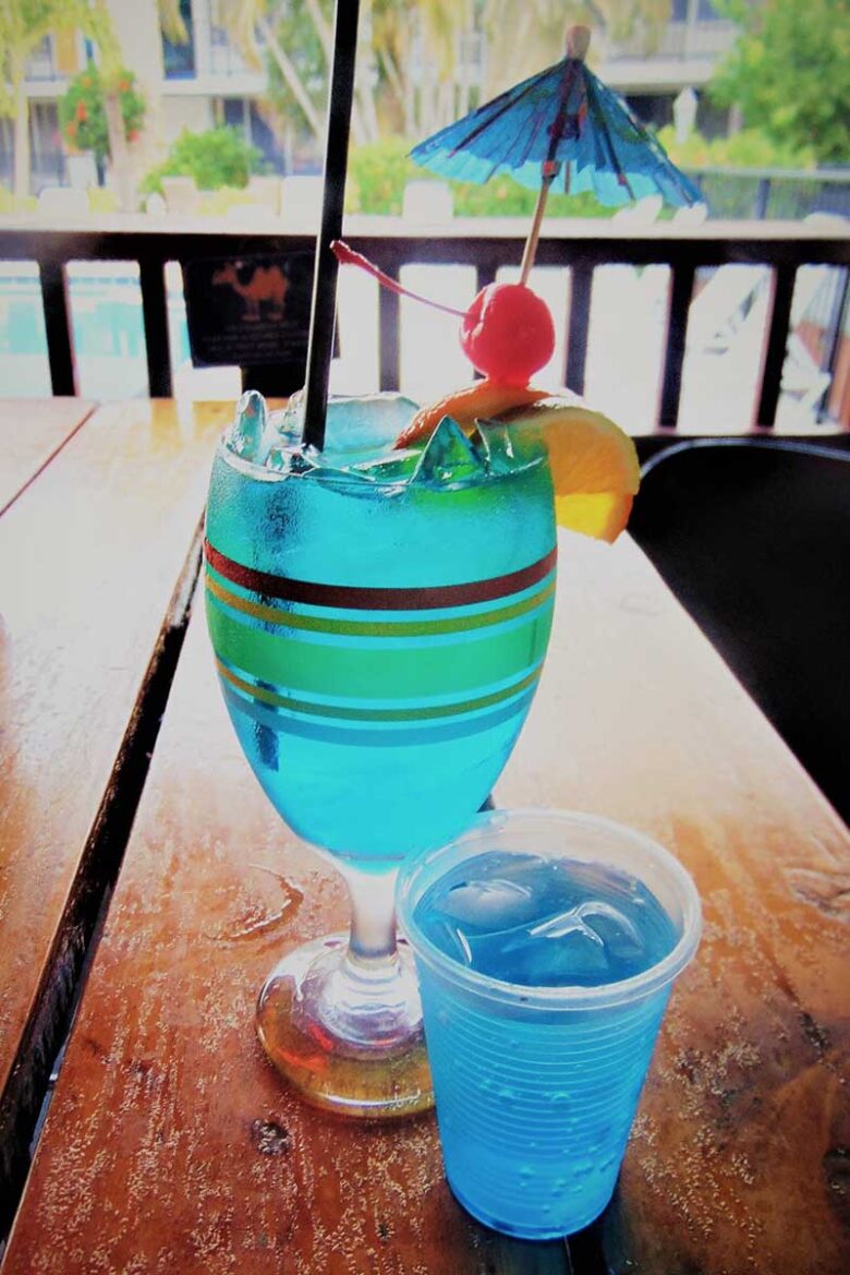 Dolphin Key Resort & Tiki Bar & Grill | Cape Coral, FL